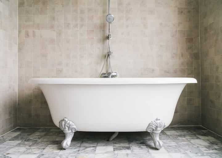 Types Of Bathtubs And How To Choose One - Gem City Bathroom Experts